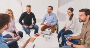 9 Effective Ways to Give Constructive Feedback in Nursing - Nurse Money ...