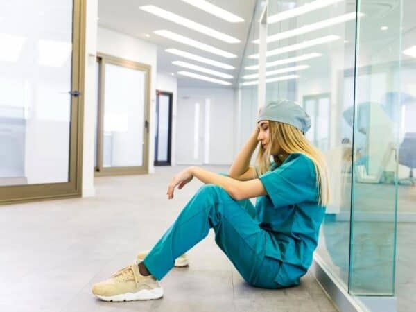How Do I Stop Feeling Incompetent As A New Nurse? - Nurse Money Talk