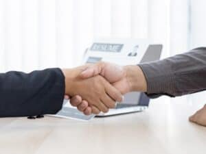 10 Hard Hospice Nursing Interview Questions And Answers - Nurse Money Talk